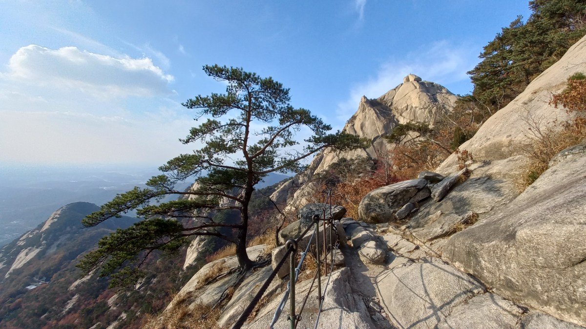 Bukhansan National Park: Hiking to Mount Baekundae, Seoul – Lingo in ...